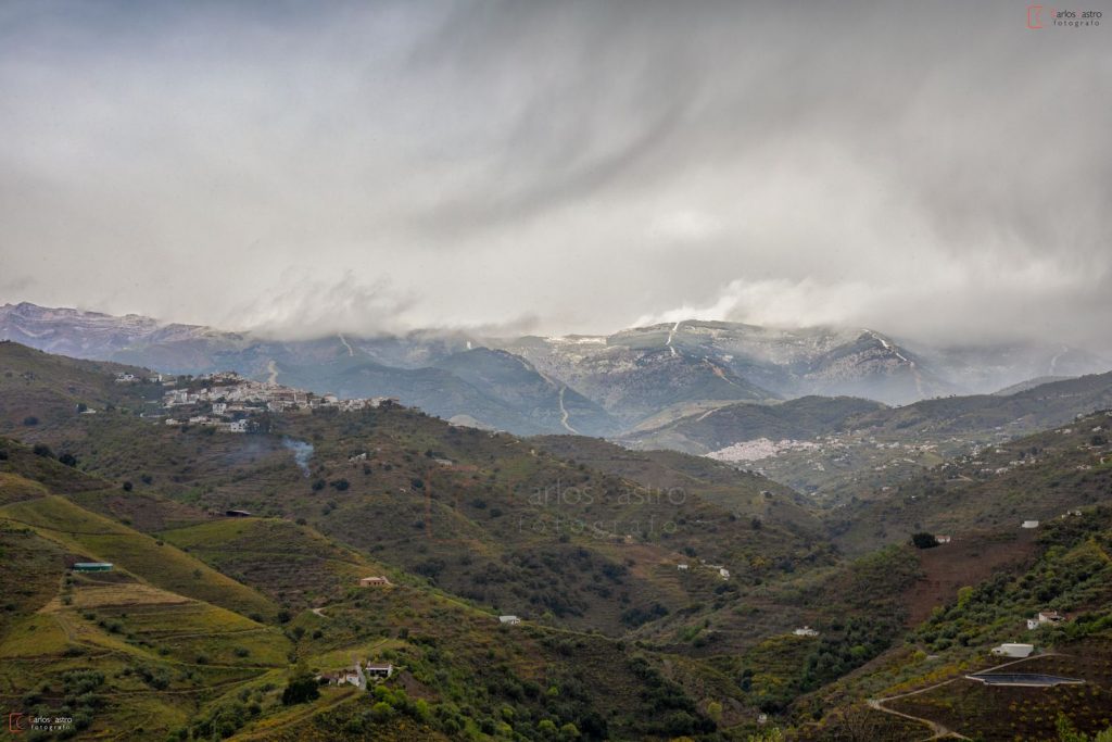 Corumbela y Canillas de Albaida esta misma tarde después de la Tormenta ...